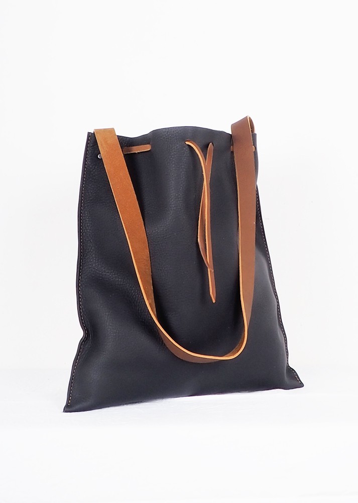 Black Leather Shopping Bag · Origen